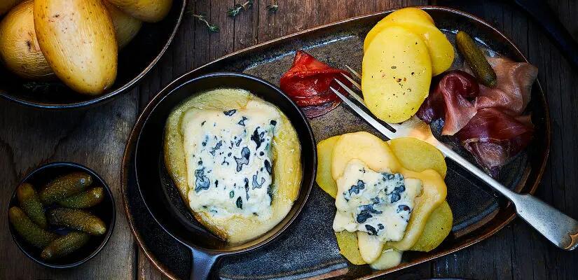 Raclette de Noël : des idées recettes festives : Qui veut du fromage